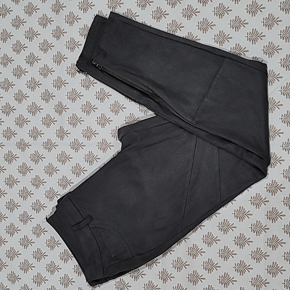 Gianni Bini | Pants & Jumpsuits | Euc Gianni Bini Suede Pants | Poshmark